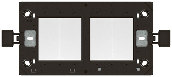 Espace Maison - LEGRAND - ARTEOR White - 4G2W switch + support frame